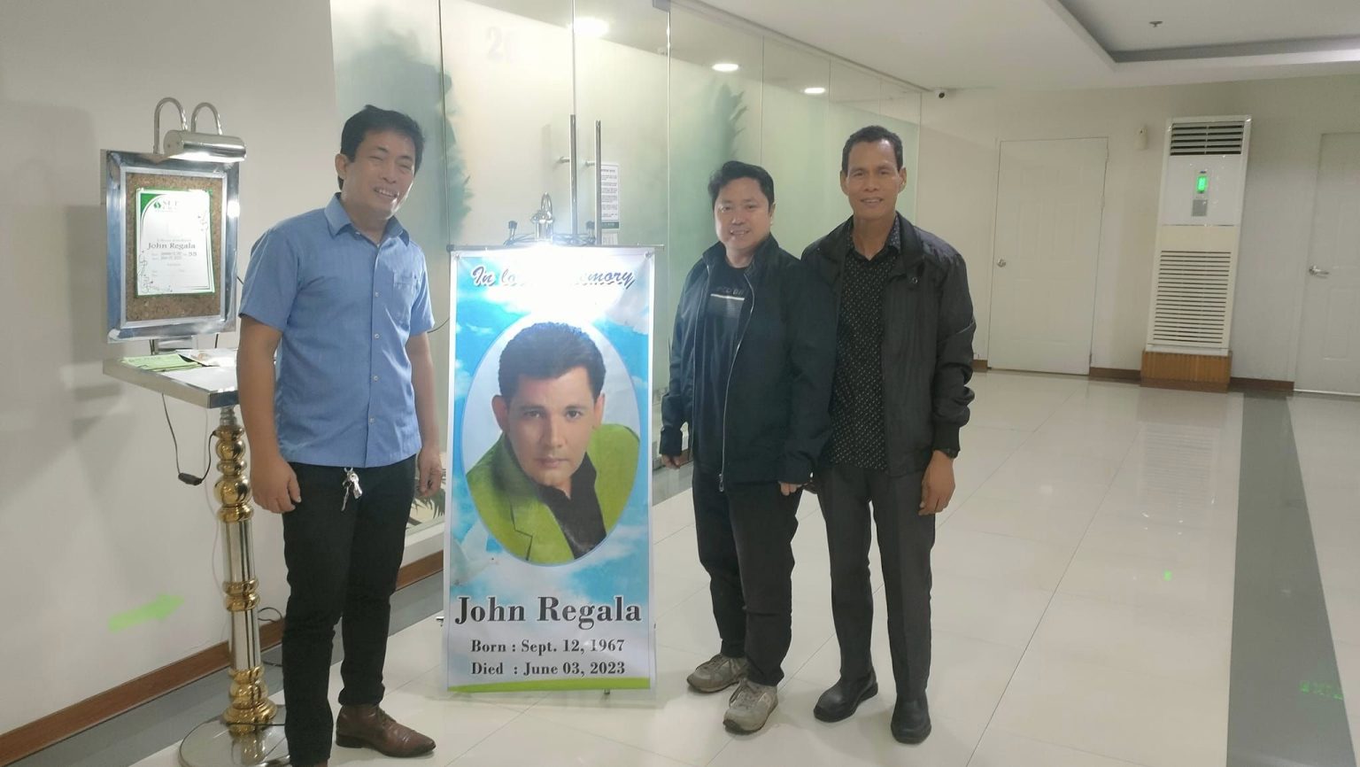 John Regala, binista ng kanyang mga fans at ilang artista sa unang gabi ...