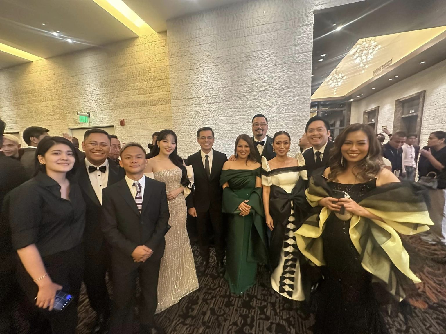 TAPE Inc executives, Eat Bulaga at It's Showtime hosts, nagsama sama sa ...